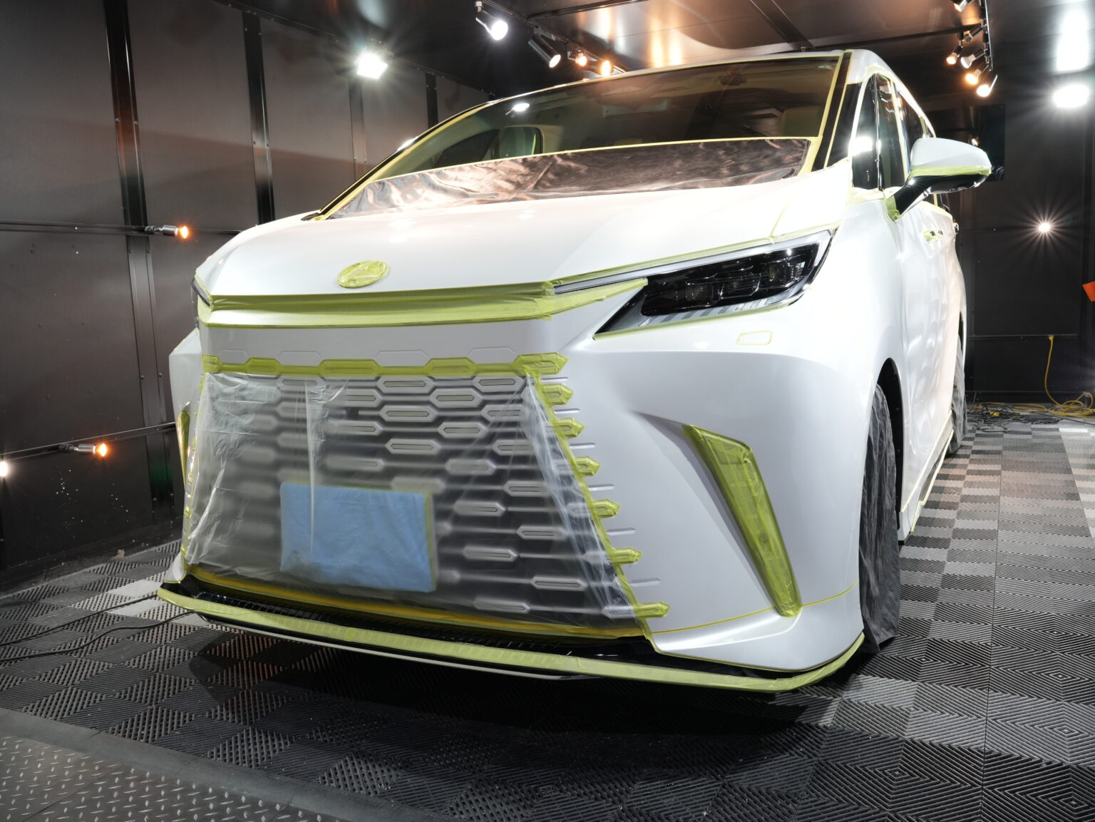 【最速】LM6人乗り｜大阪・兵庫のカーコーティング専門店-kirameki-